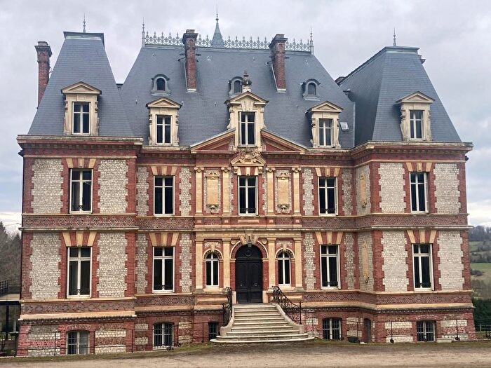 Maison 15 pièces à vendre à Les Autels-Saint-Bazile