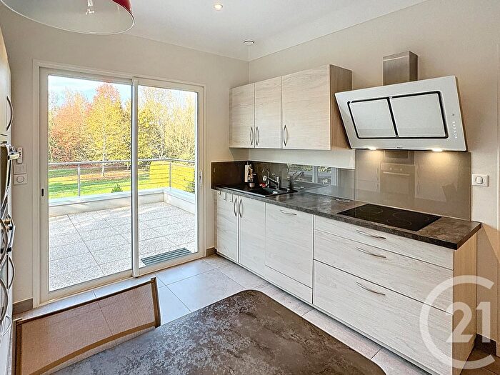 Maison à vendre - Saint-Cyr - 6 pièces - 3 chambres