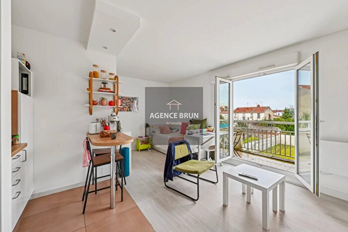 Appartement à vendre - Saint-Maur-des-Fossés, Adamville - 1 pièce