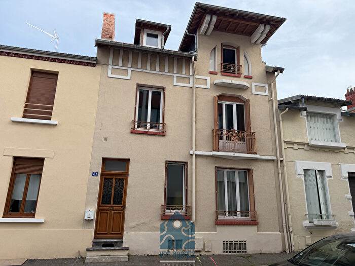 Maison à vendre - Vichy, République - 8 pièces - 4 chambres