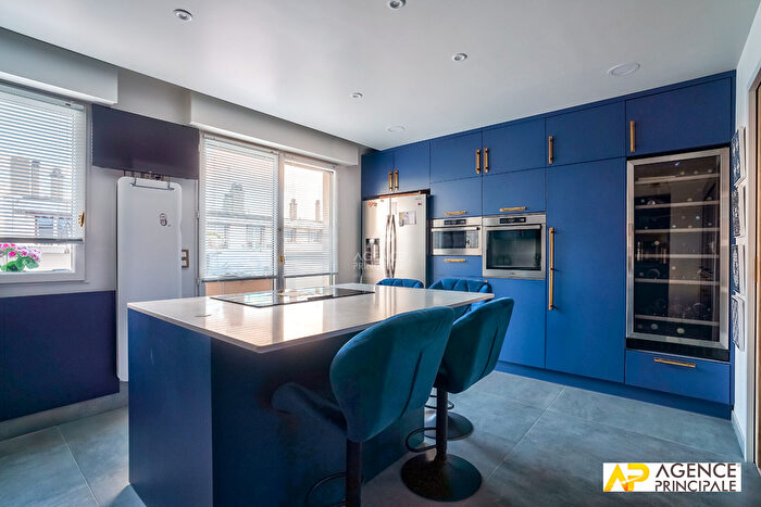 Appartement à vendre - Maisons-Laffitte, Ouest - 6 pièces - 4 chambres