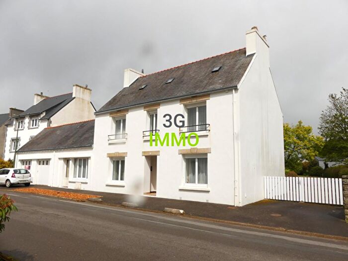 Plonéis : Maison 7 pièces à vendre