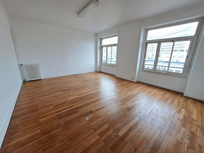 Appartement à louer - Madeleine, Nantes - 5 pièces - 4 chambres