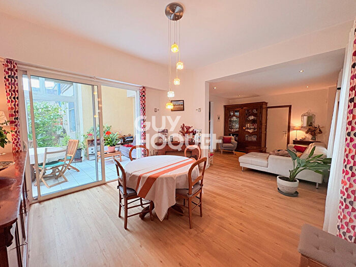 Maison 10 pièces à vendre - Bègles, La Raz