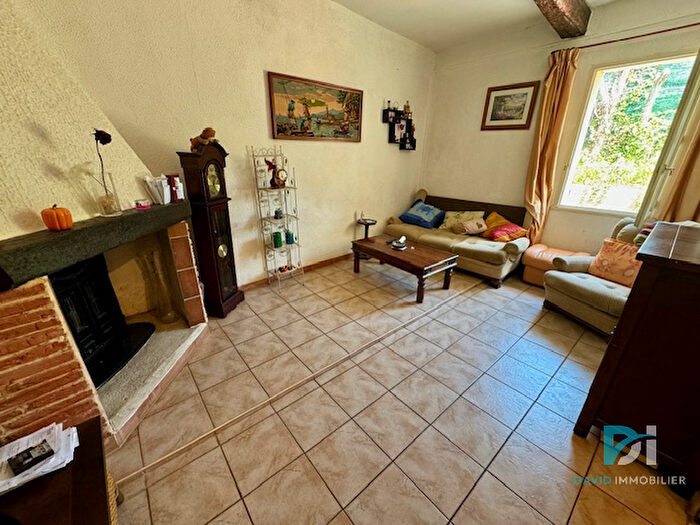 Maisons à vendre et appartements à louer - 1