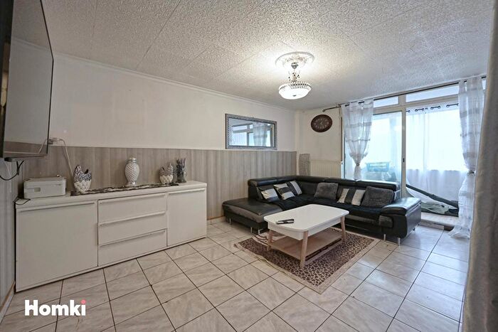 Appartement à vendre - Échirolles, Villeneuve - 4 pièces - 3 chambres