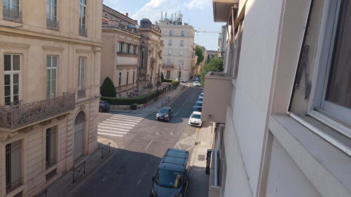 Appartement 5 pièces à Nîmes, Feuchères, à vendre