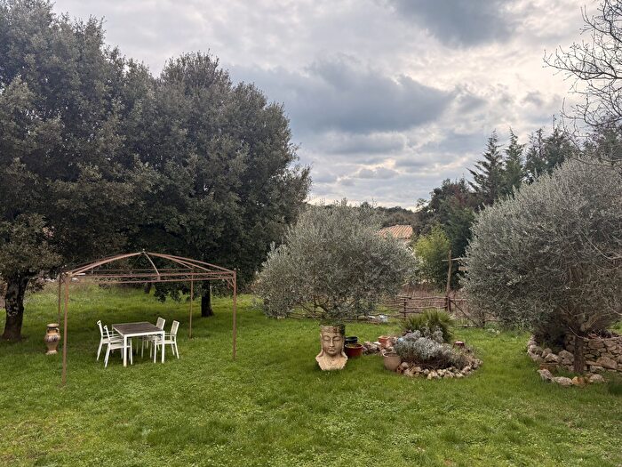 Maison à vendre - Montclus - 4 pièces - 3 chambres