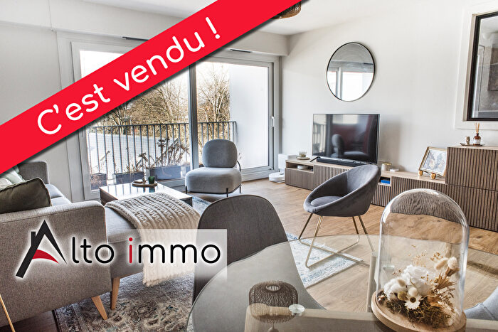 Appartement à vendre - Schiltigheim, Vieux Schilick, Centre-ville, Nouvelle Cité - 3 pièces - 2 chambres