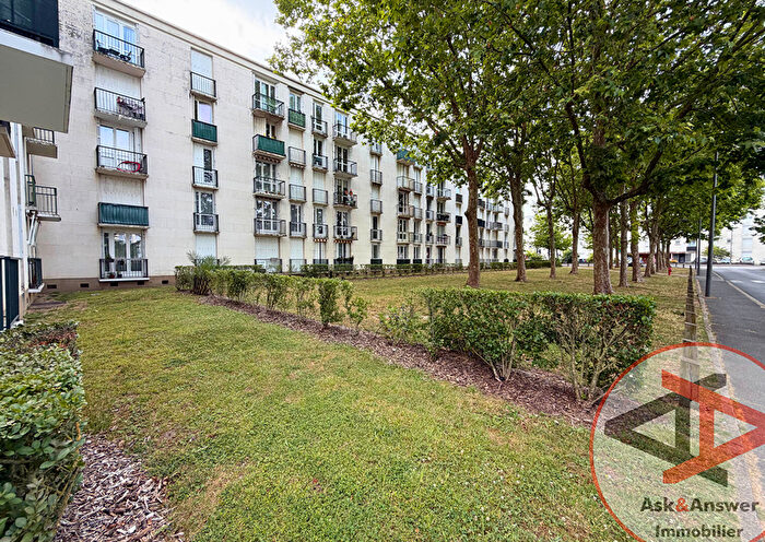 Appartement 5 pièces à Joué-lès-Tours, Verdun, à vendre