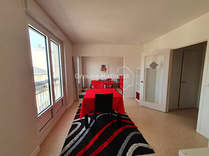 Appartement à louer - Versailles, Chantiers - 2 pièces - 1 chambre