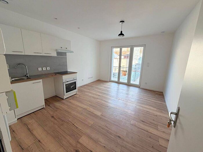 Sainte Catherine, Villeneuve-sur-Lot : Appartement 2 pièces à louer