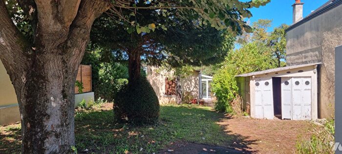 Tours, Sainte-Radegonde, IUT : Maison 3 pièces à vendre