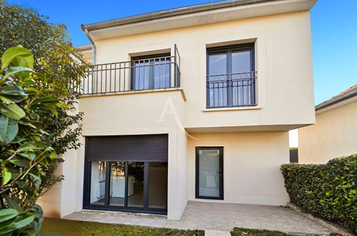 Maison 5 pièces à Chennevières-sur-Marne, Marne, Coteau Nord, à louer