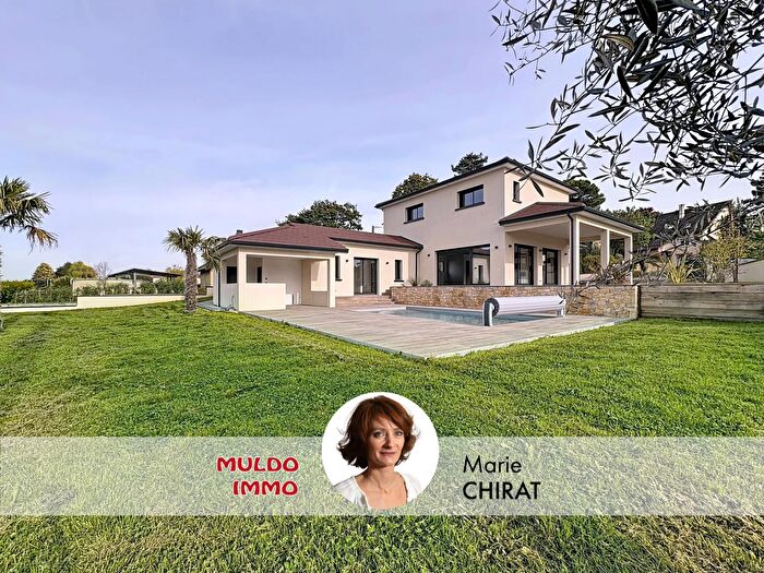 Maison à vendre - Vienne, Centre-ville - 6 pièces - 4 chambres