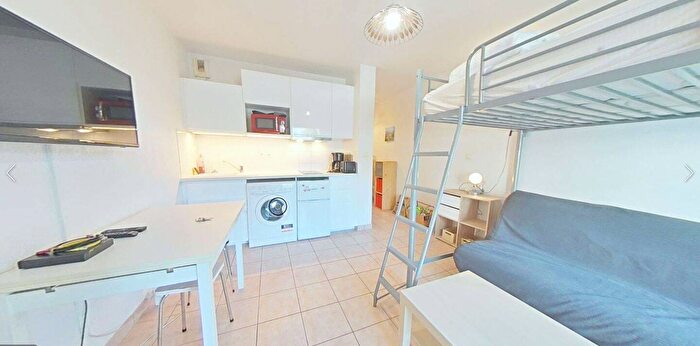 Appartement 1 pièce à louer à Cantau-Bernain-Saint Jean, Anglet