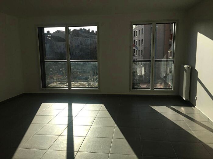 Vaise, Lyon 9ème arrondissement : Appartement 2 pièces à louer