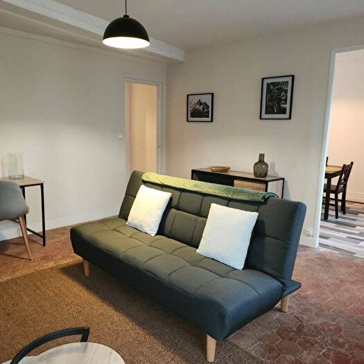 Sud, Mamers : Appartement 1 pièce à louer