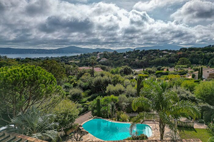 Maison 7 pièces à Grimaud, à vendre