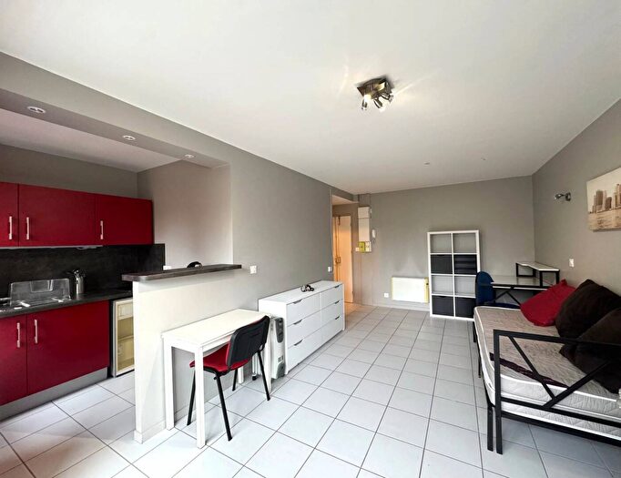 Appartement à louer - La Métare Le Portail Rouge, Saint-Étienne - 1 pièce