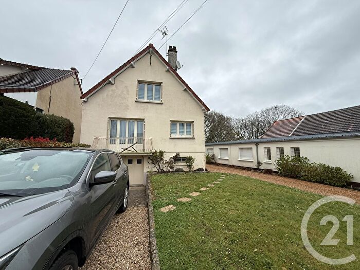 Maison à louer - Chartres, Rechèvres - 4 pièces - 3 chambres