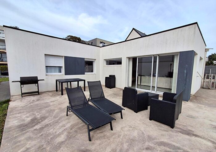 Maison 5 pièces à Guipavas, Centre-ville, à louer