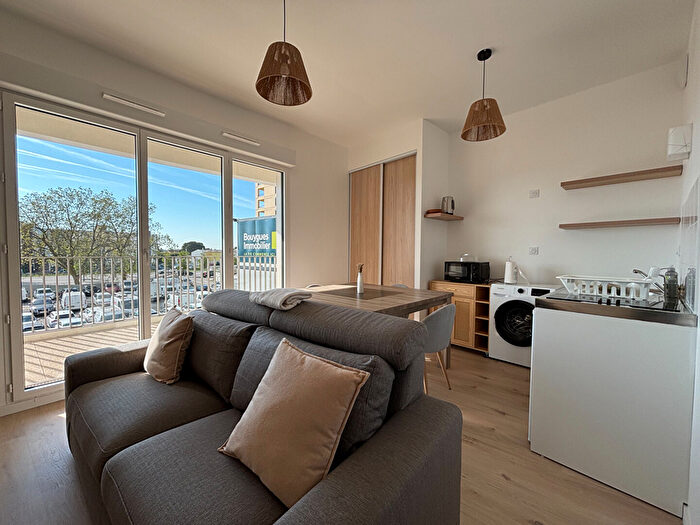 Bordeaux, Gare Saint-Jean : Appartement 1 pièce à louer