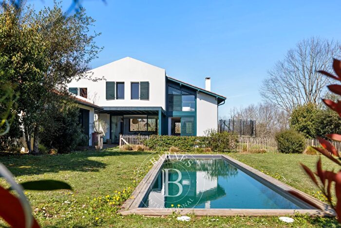 Maison à vendre - Arbonne - 7 pièces - 5 chambres