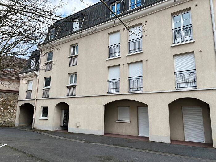 Appartement à louer - Jardiniers, Senlis - 2 pièces - 1 chambre