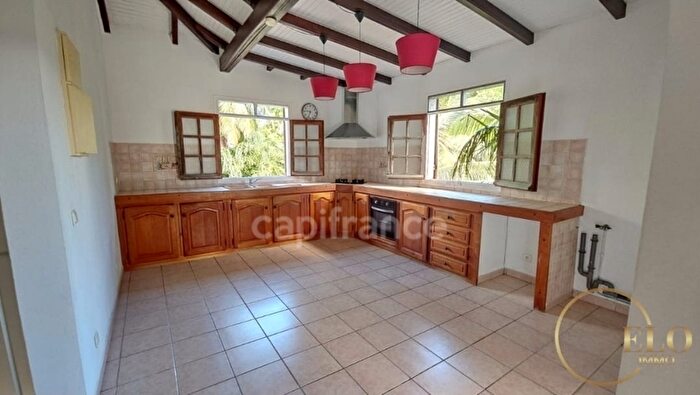 Maison à vendre - Le Moule - 4 pièces - 3 chambres