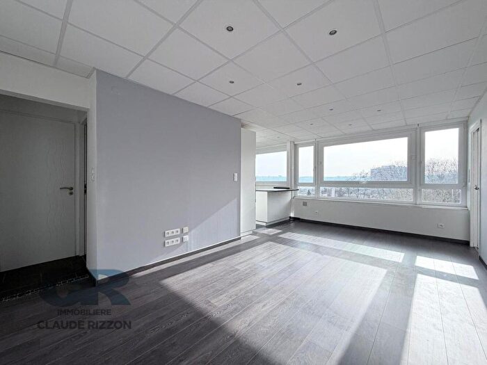 Appartement à vendre - Nancy, Beauregard, Boufflers, Buthegnémont - 5 pièces - 4 chambres