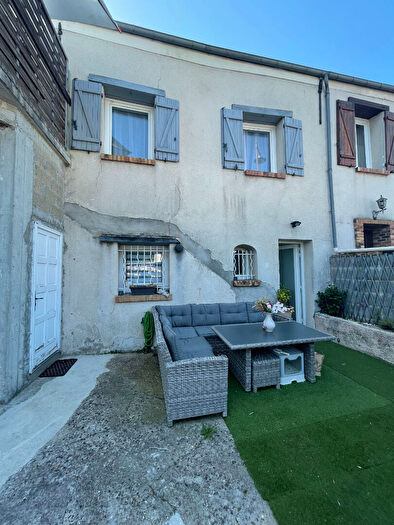 Appartement à louer - Mours - 3 pièces - 2 chambres