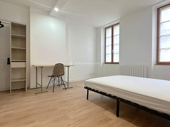 Appartement à louer - Albi, Centre-ville - 1 pièce - 1 chambre