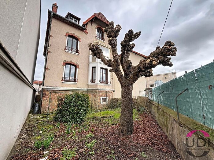 Maison à vendre - Montluçon, Saint-Jean, Chantoiseau, Ilets - 8 pièces - 5 chambres