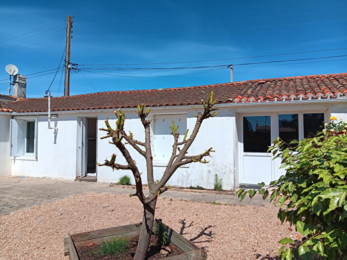 Maison 4 pièces à LAiguillon-sur-Mer, à louer