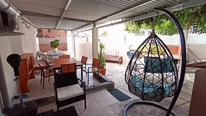 Maison 4 pièces à Saint-Denis, à louer