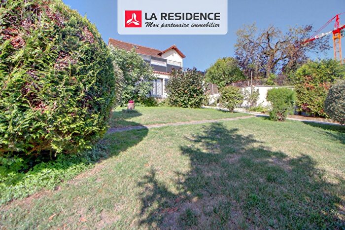 Maison à vendre - Vernouillet - 6 pièces - 4 chambres