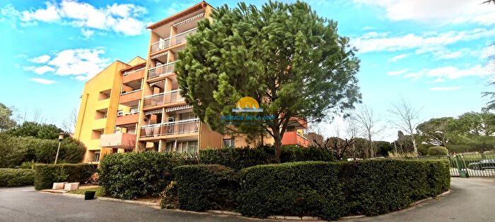 Appartement à vendre - Fréjus, Villeneuve - 2 pièces - 1 chambre