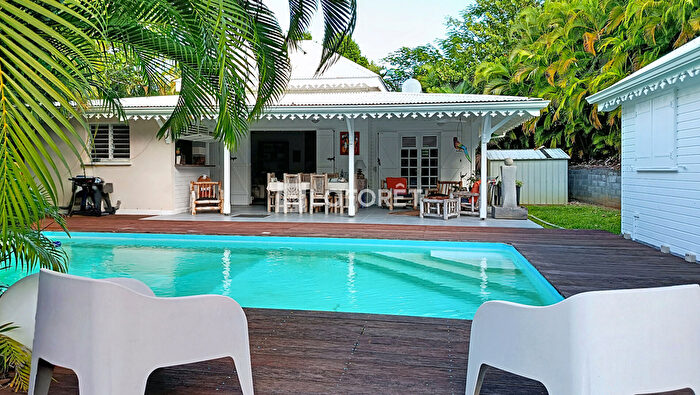 Maison à vendre - Le Moule - 4 pièces - 2 chambres