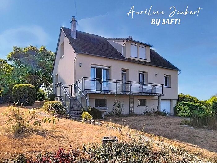 Maison à vendre - Crozant - 6 pièces - 5 chambres