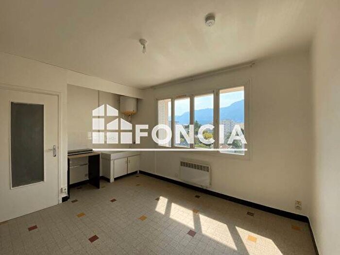 Appartement à louer - Allies-Clos dOr, Grenoble - 1 pièce