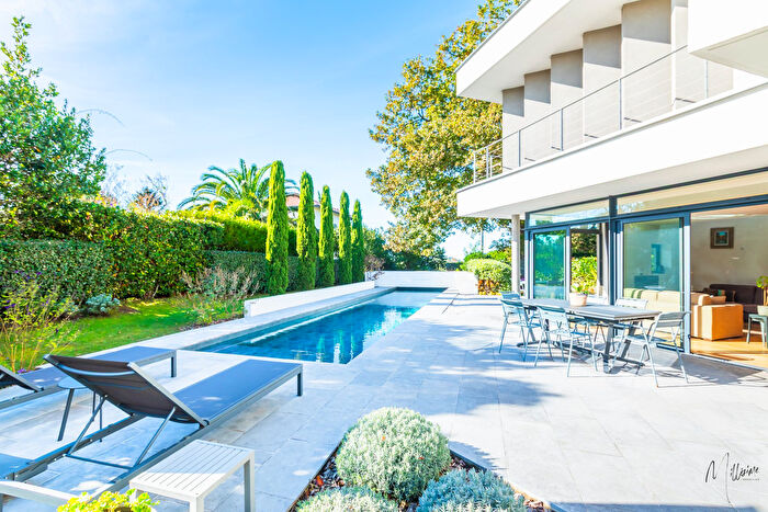 Maison à vendre - Biarritz - 6 pièces - 4 chambres