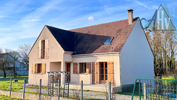 Maison à vendre - Donnemarie-Dontilly - 5 pièces - 4 chambres