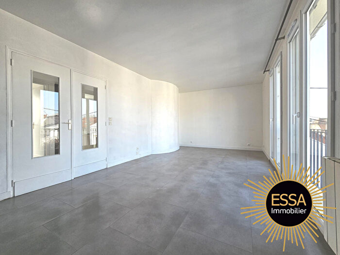 Appartement à vendre - Le Chesnay, Glatigny, Rueil - 4 pièces - 3 chambres