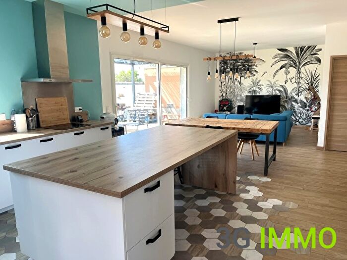 Maison à vendre - Lespignan - 4 pièces - 3 chambres