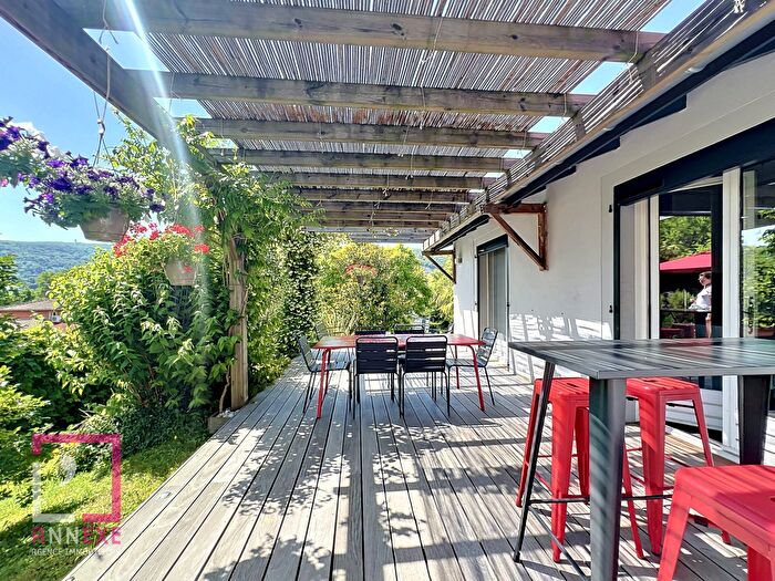 Maison 8 pièces à vendre à Rochetaillée-sur-Saône