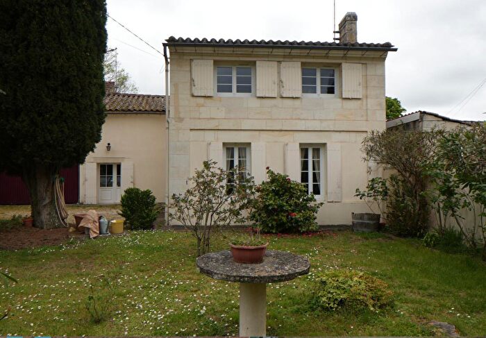 Maison 4 pièces à Lugon-et-lîle-du-Carnay, à vendre