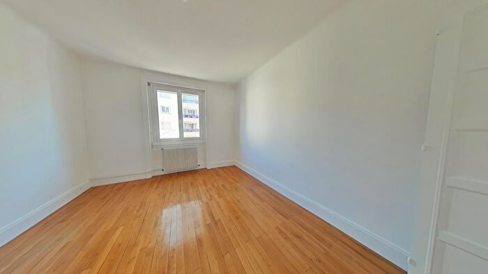Saint-Étienne, Crêt de Roc - Appartement 3 pièces à louer