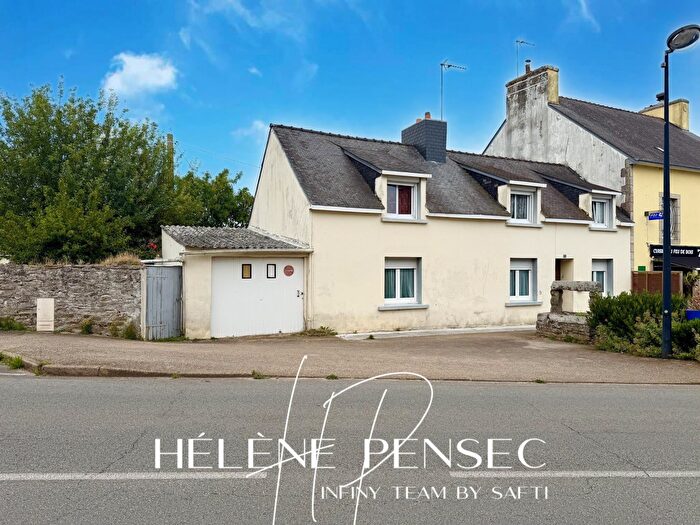 Maison 5 pièces à Mellac, à vendre