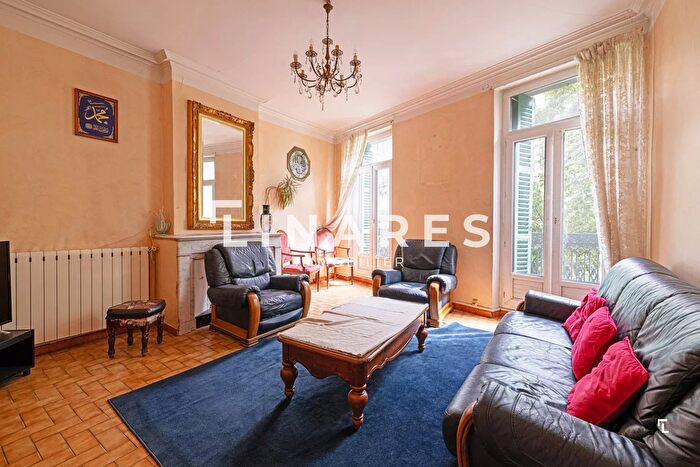 Marseille 1er, Chapitre : Appartement 4 pièces à vendre